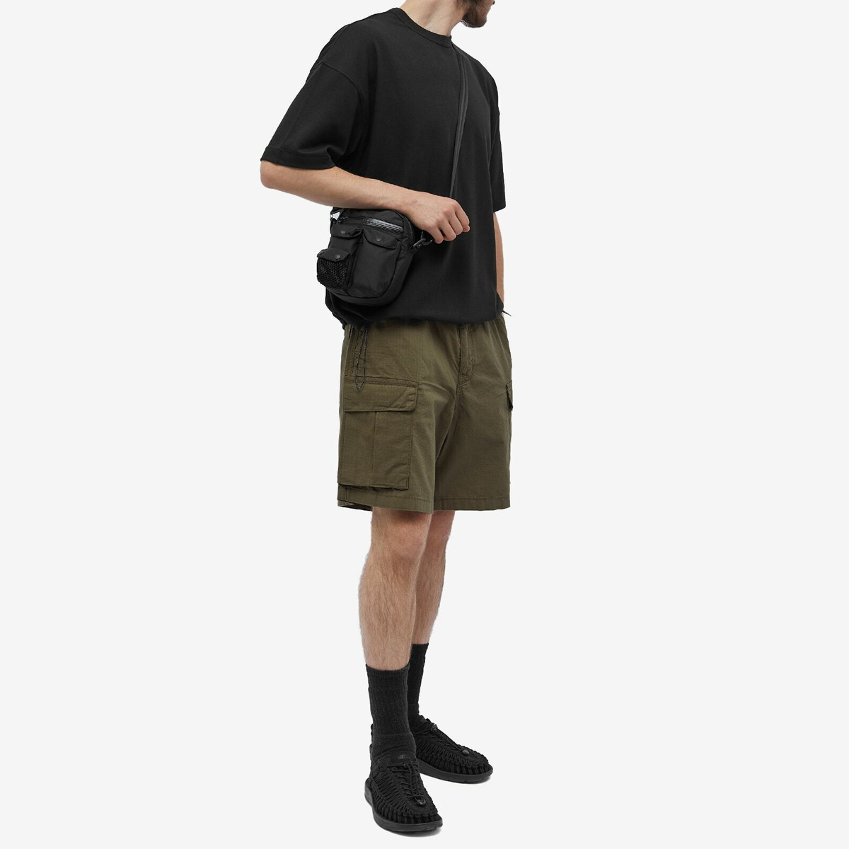 FrizmWORKS Men's Airly Mesh String T-Shirt in Black FrizmWORKS