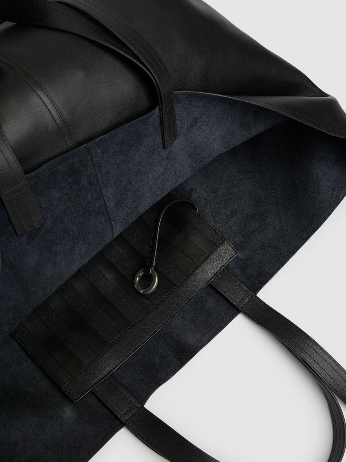 AMI PARIS Midi Leather Tote Bag AMI