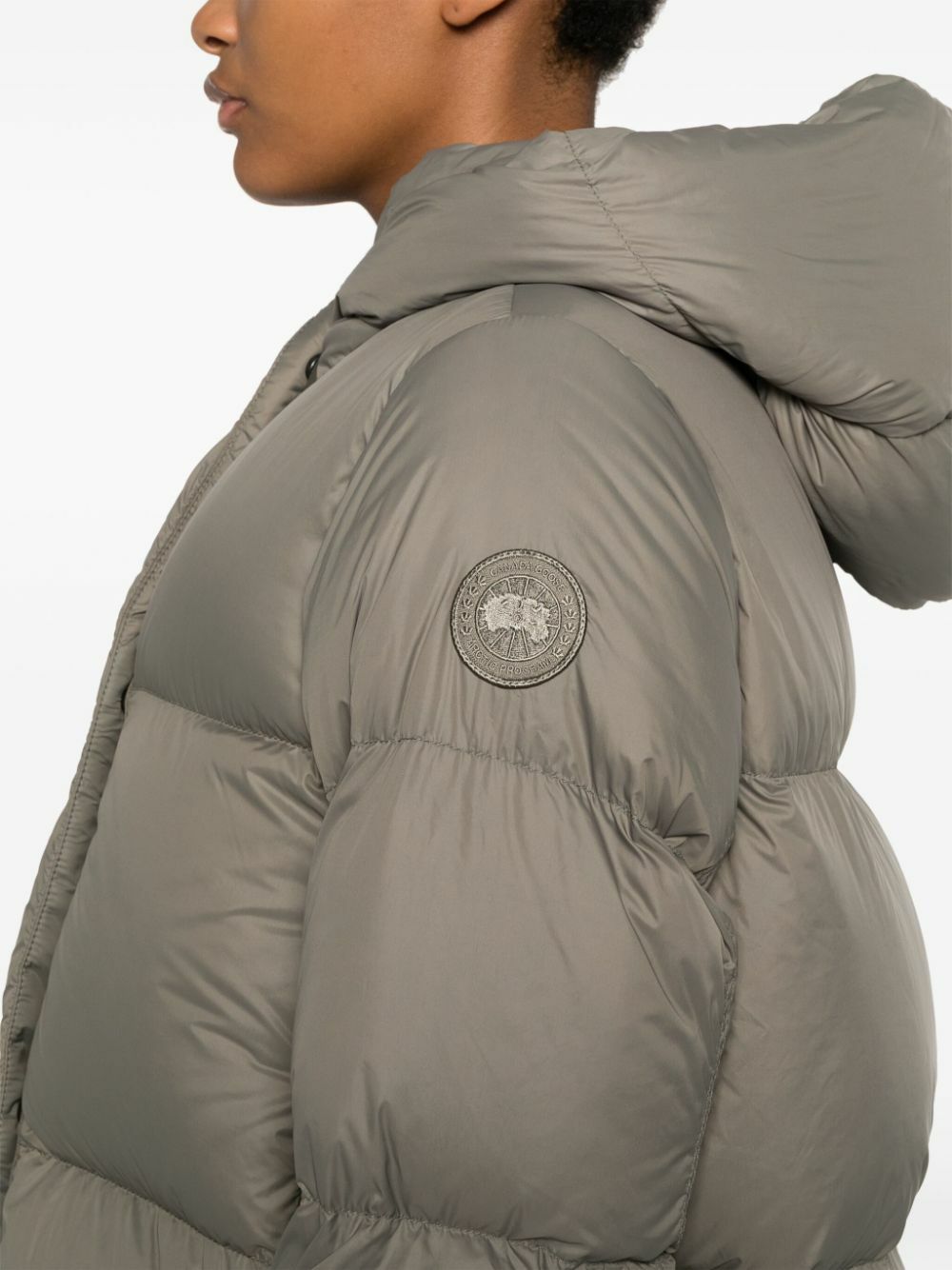 Canada Goose Logo Patch Down Jacket Canada Goose