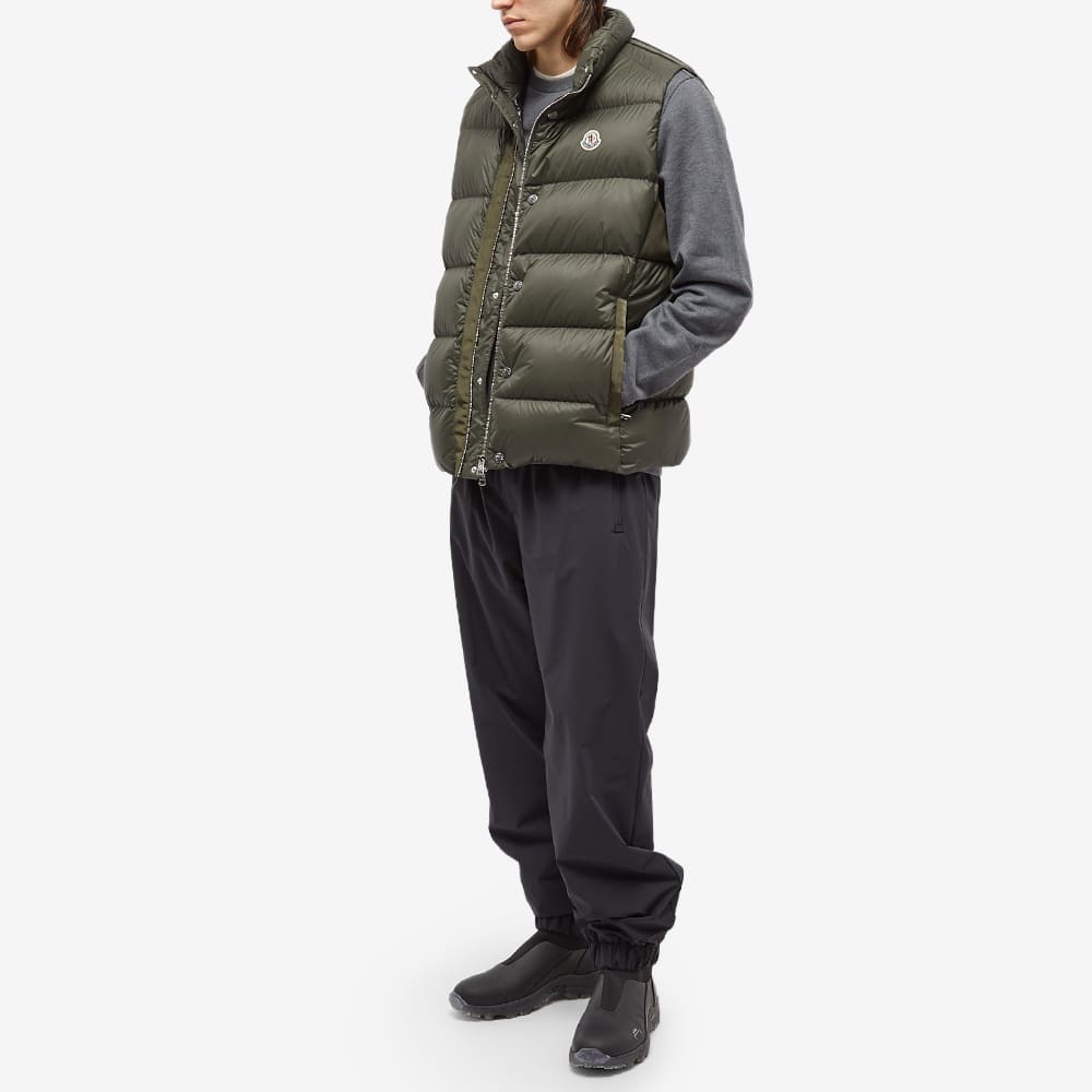 Moncler Men's Embroidered Outline Logo Crew Sweat in Grey Moncler