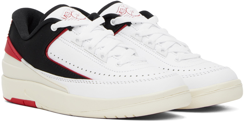 Nike Jordan White & Black Air Jordan 2 Retro Low Sneakers Nike Jordan Brand