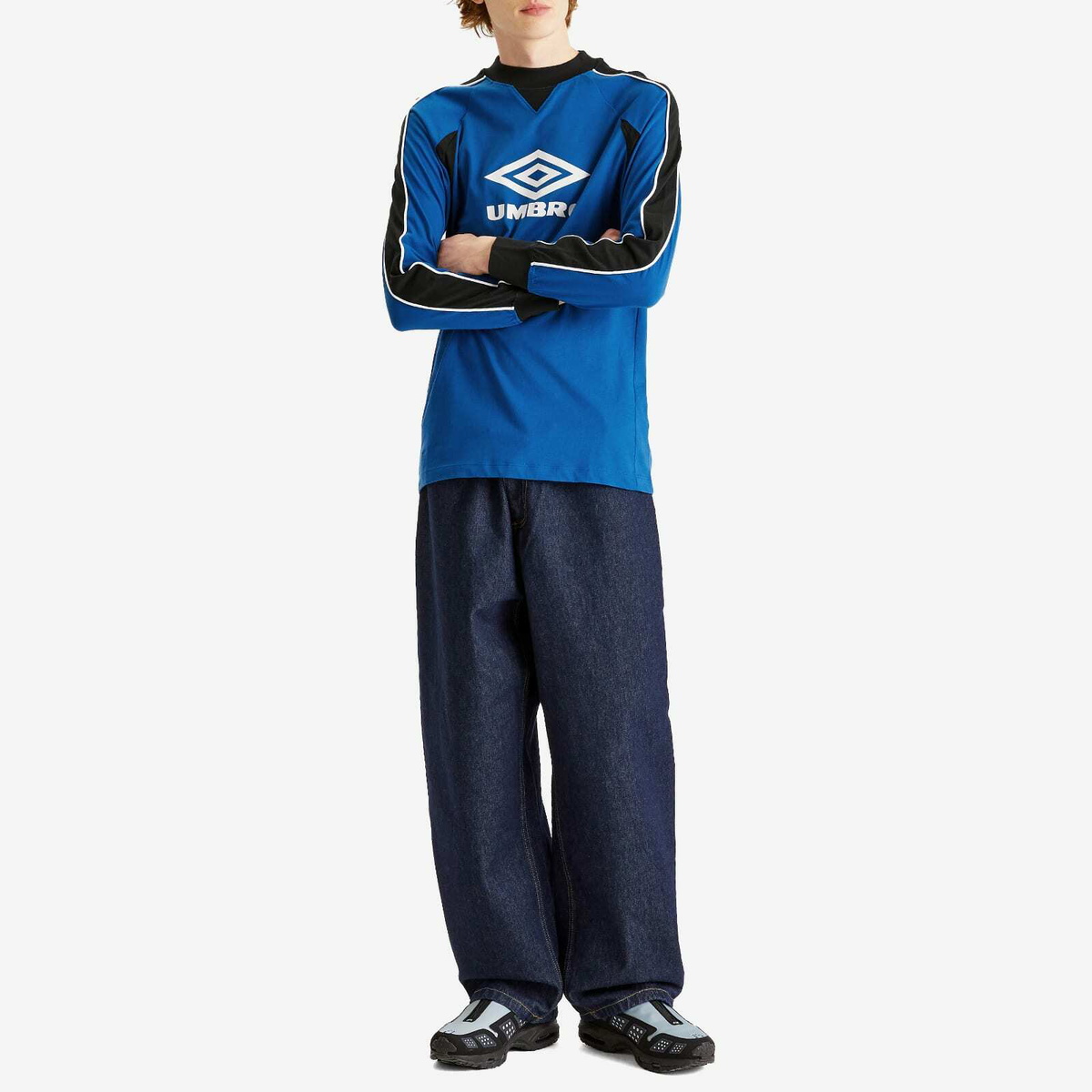 Umbro Panelled Long Sleeve Football Jersey in Classic Blue Umbro