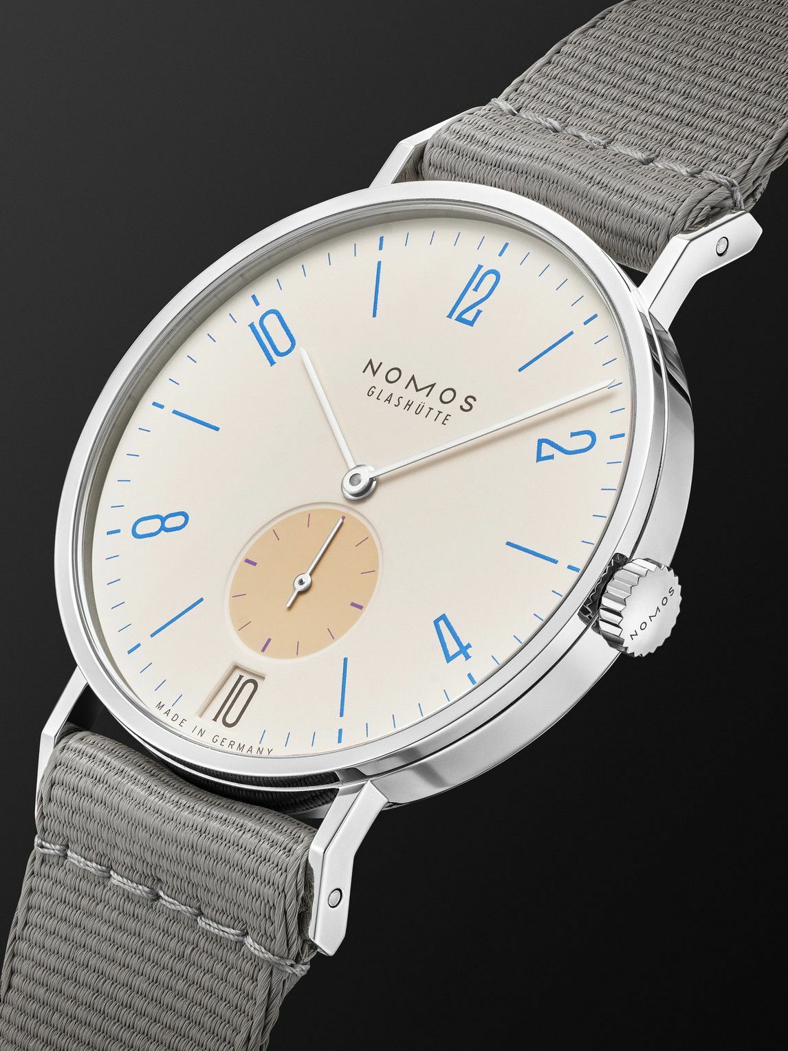 NOMOS Glashütte - Tangente 38 Date Schulhausweiß Limited Edition Hand-Wound 37.5mm Stainless ...