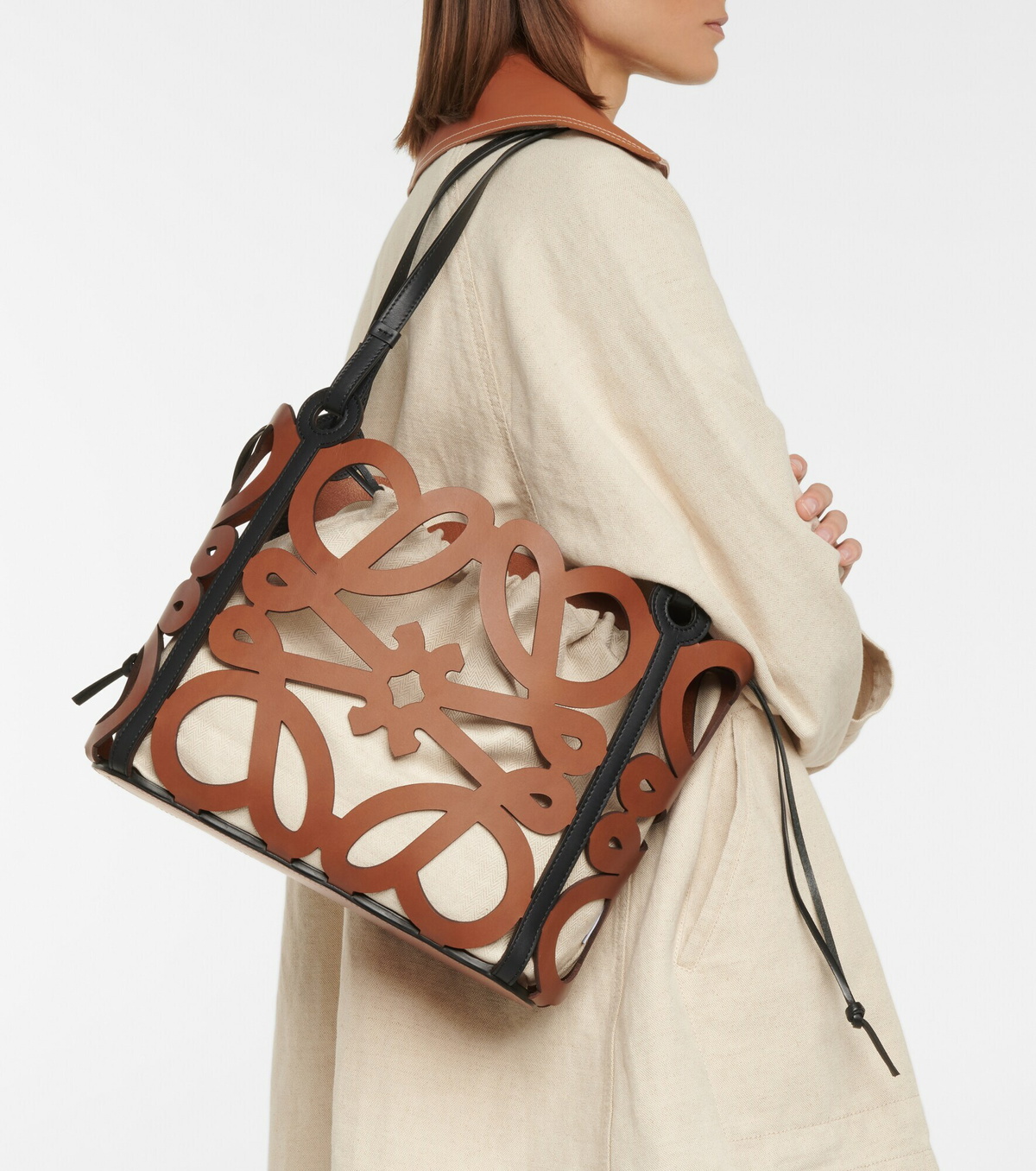Loewe - Anagram Small cutout leather tote Loewe