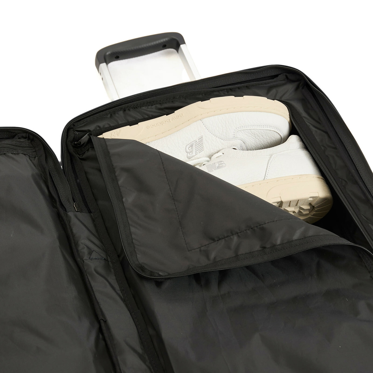 Eastpak Transit'r Medium Travel Bag With Wheels in Tarp Black Eastpak