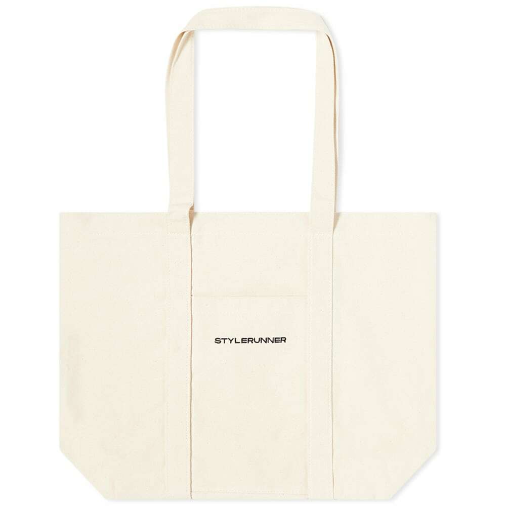 Stylerunner Women's Logo Canvas Tote Bag in Natural Stylerunner