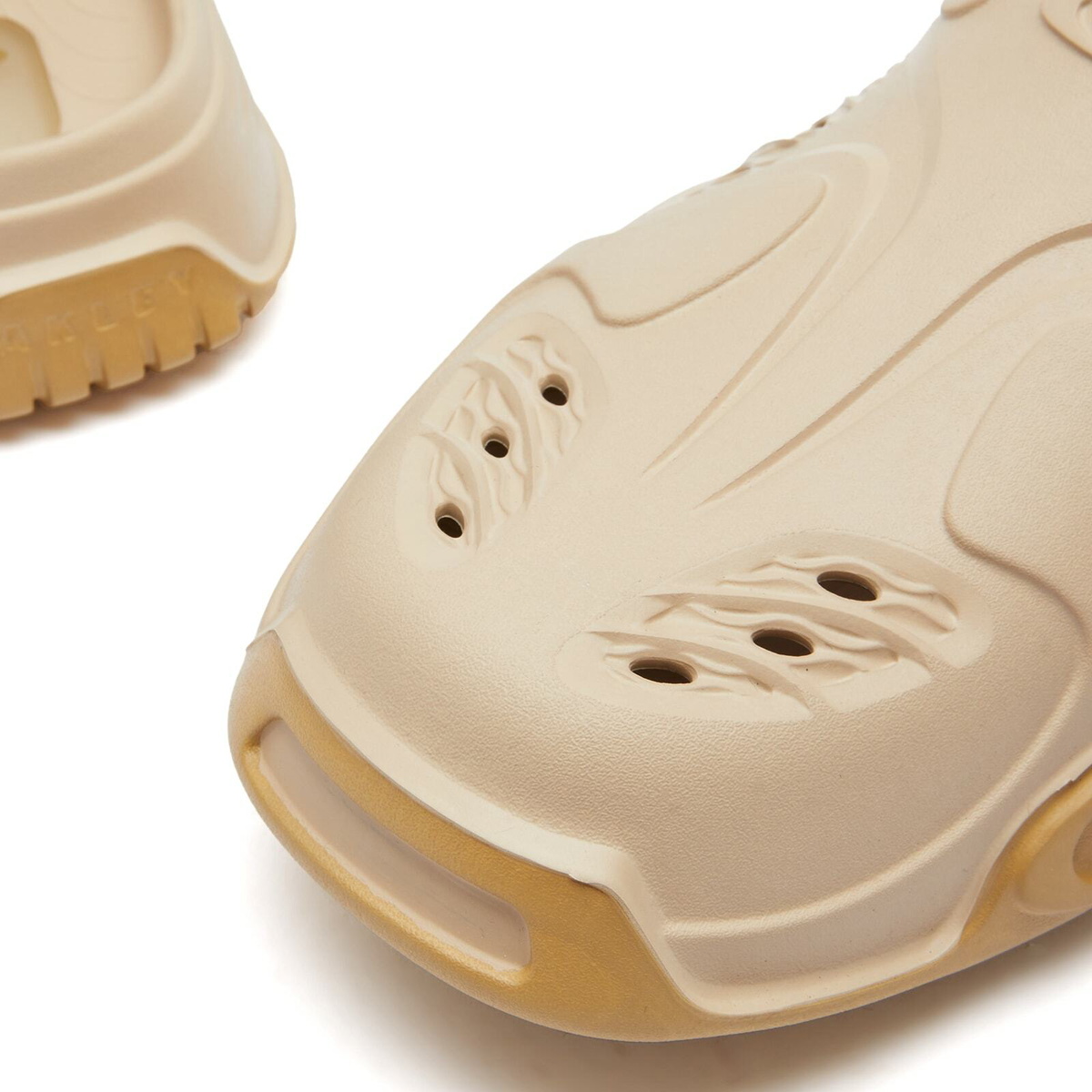 Oakley Factory Team x Brain Dead Paguro in Hummus/Light Curry Oakley