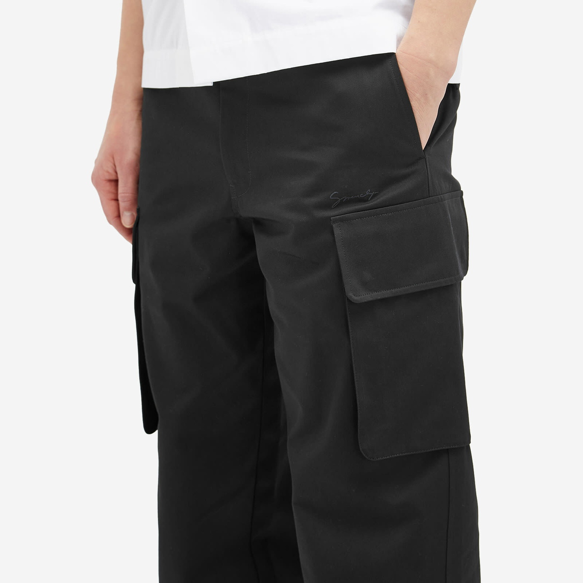 Givenchy Men's Cargo Pants in Black Givenchy