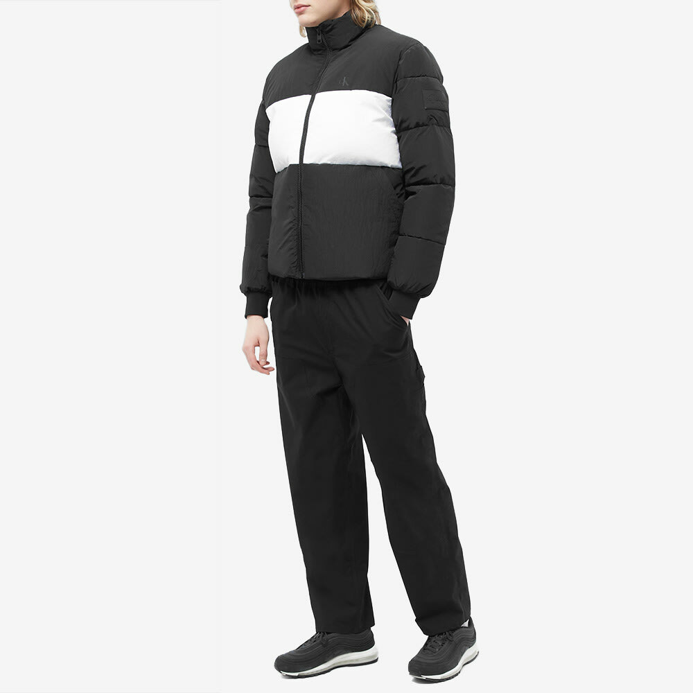 Calvin Klein Men's Colour Block Down Jacket in Black Calvin Klein