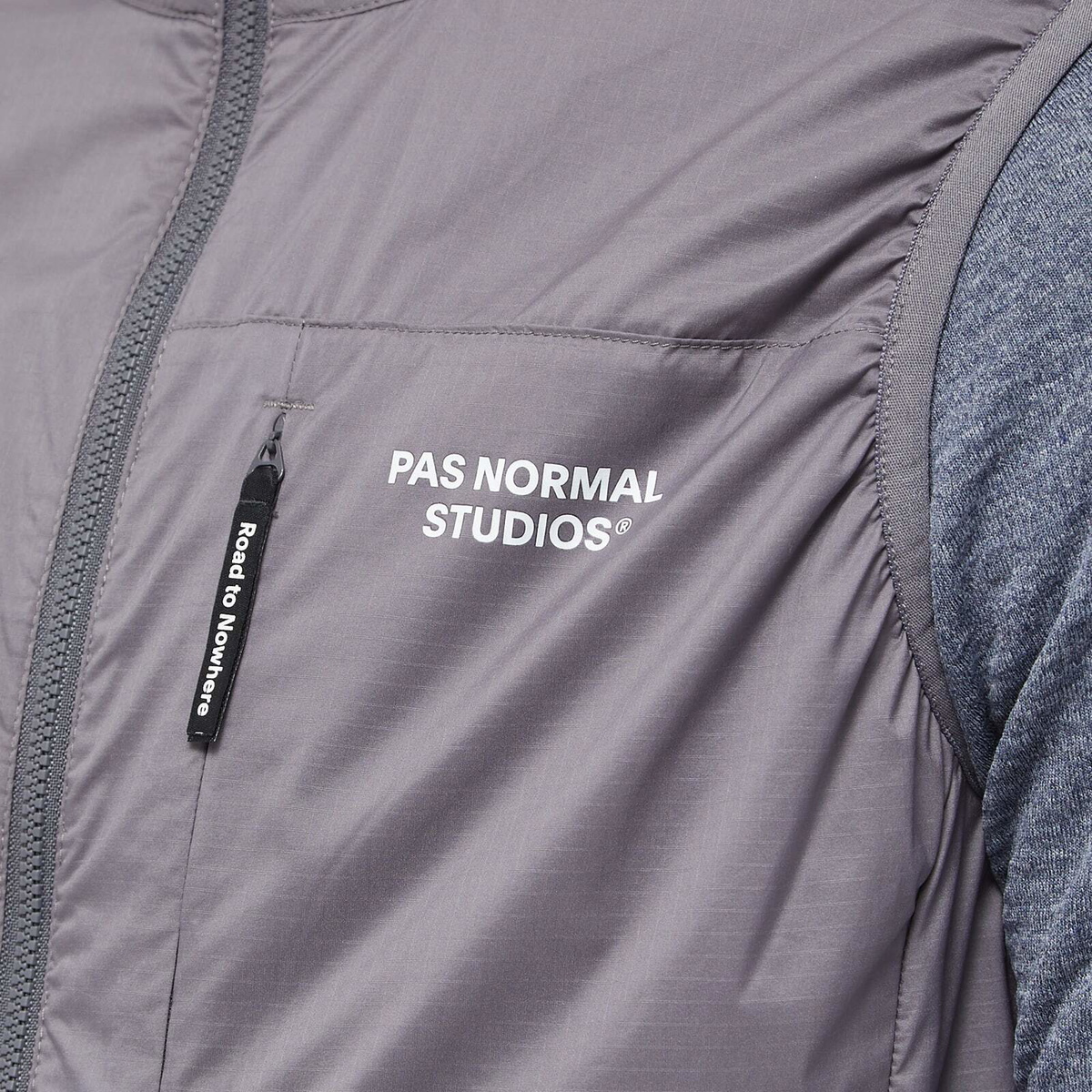 Pas Normal Studios Men's Essential Stow Away Gilet in Grey Pas Normal ...