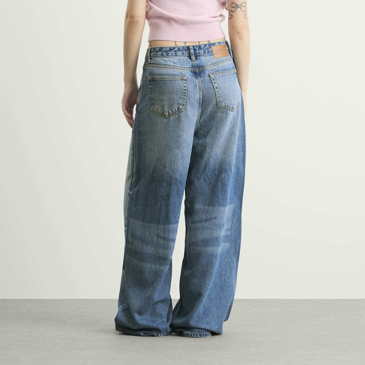 GANNI Women's Lightweight Denim Baggy Jeans in Tint Wash GANNI