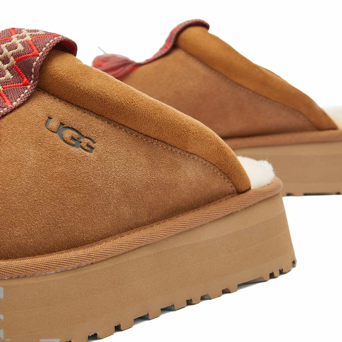 UGG Women's Tazzle Shoe in Chestnut Ugg