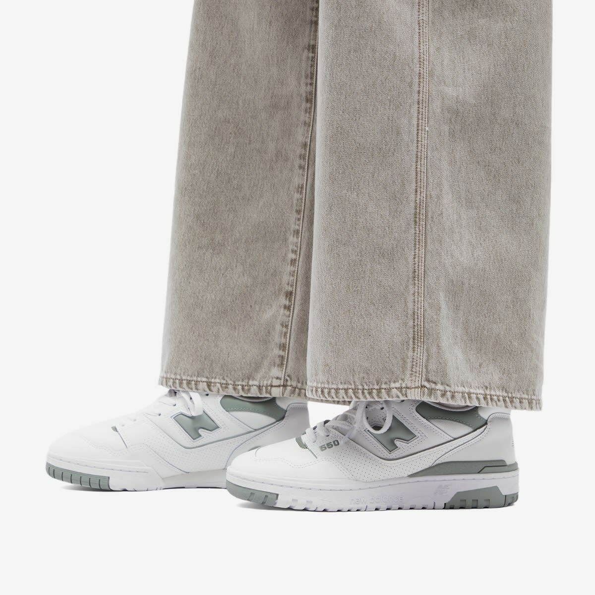New Balance Women's BBW550BG Sneakers in White New Balance