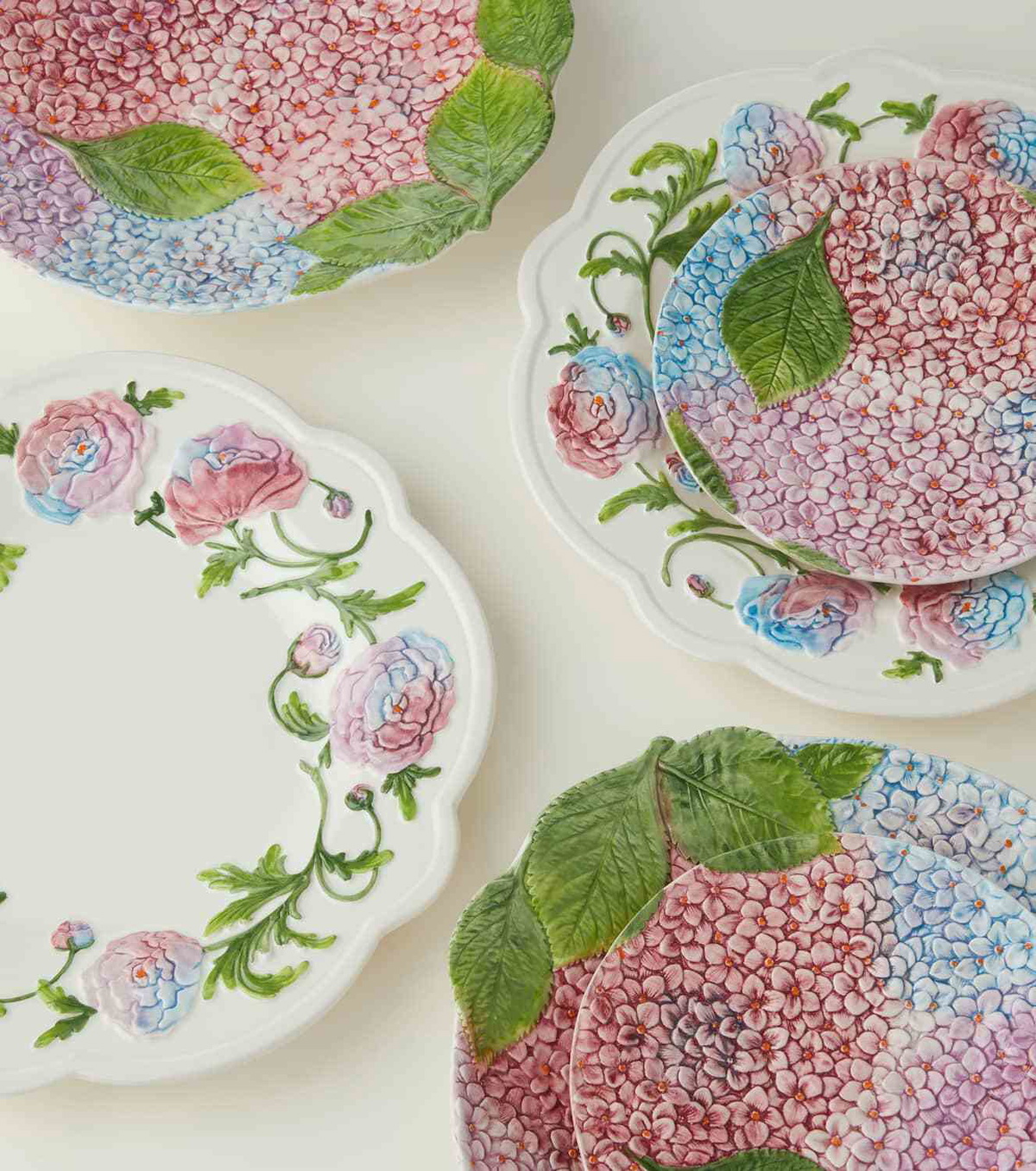 Les-Ottomans Ortensie set of 2 ceramic dinner plates Les Ottomans