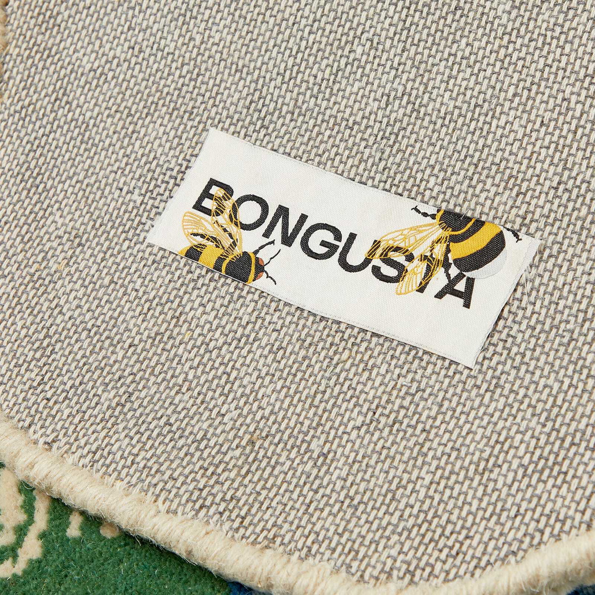 Bongusta Daisy Rug in Blue Bongusta