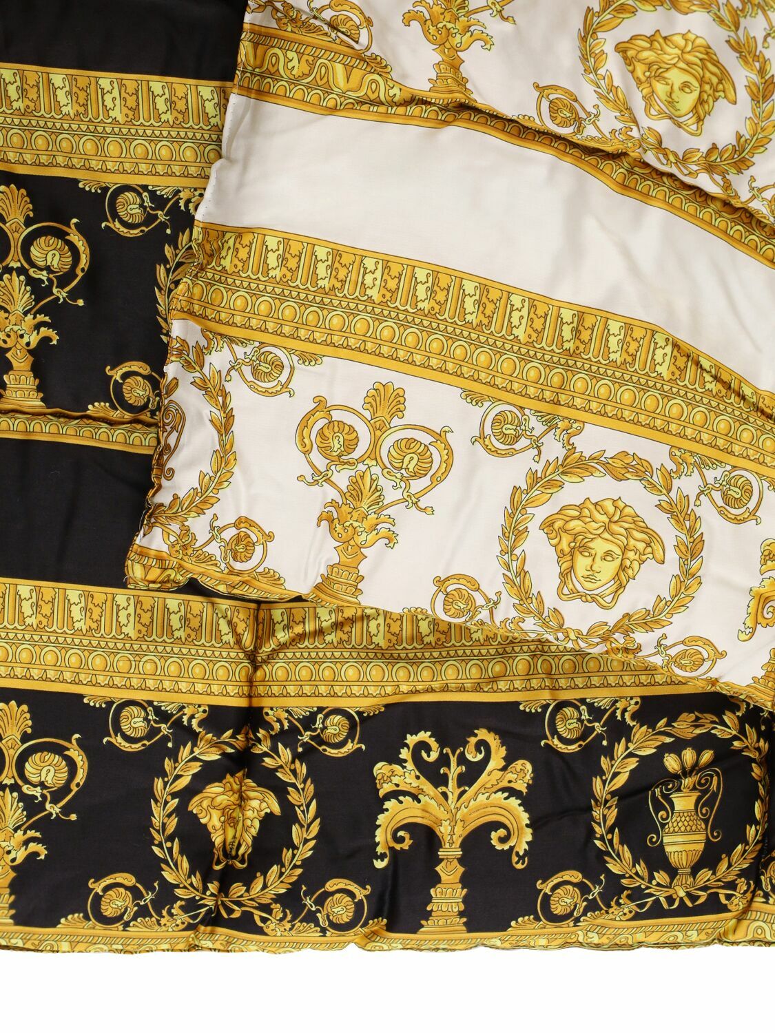 VERSACE I Heart Baroque Quilt Versace