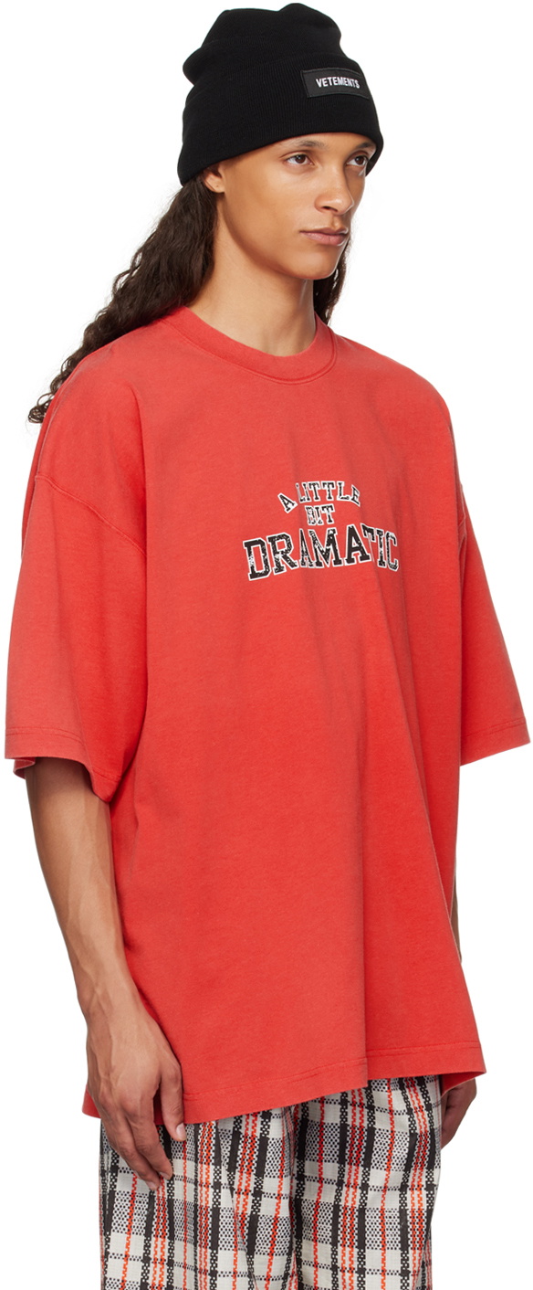 VETEMENTS Red 'A Little Bit Dramatic' T-Shirt Vetements