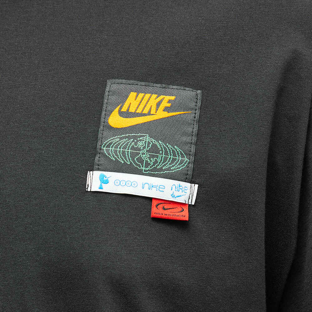 Nike Men's Worldwide T-Shirt in Black Nike