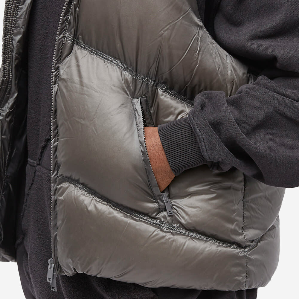 Represent Men's Nylon Puffer Gilet in Washed Black Represent