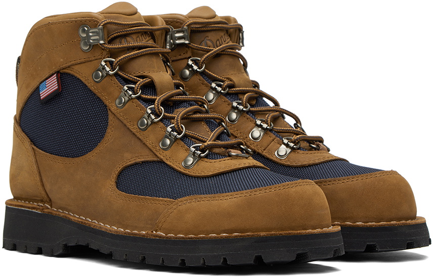 Danner Tan & Navy Cascade Crest Boots Danner