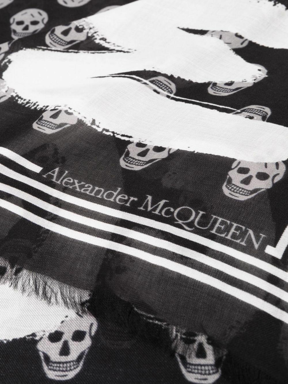 ALEXANDER MCQUEEN - Scarf With Logo Alexander McQueen