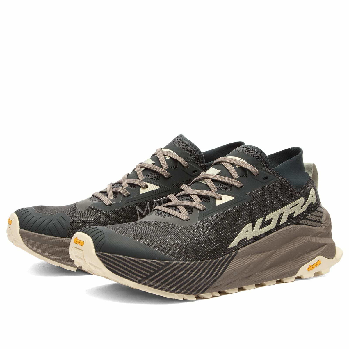 Altra Men's Olympus 275 Sneaker in Taupe Altra