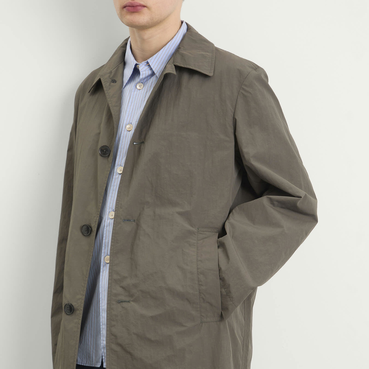 Dries Van Noten Men's Washed Water Repellent Trench Coat in Khaki Dries ...