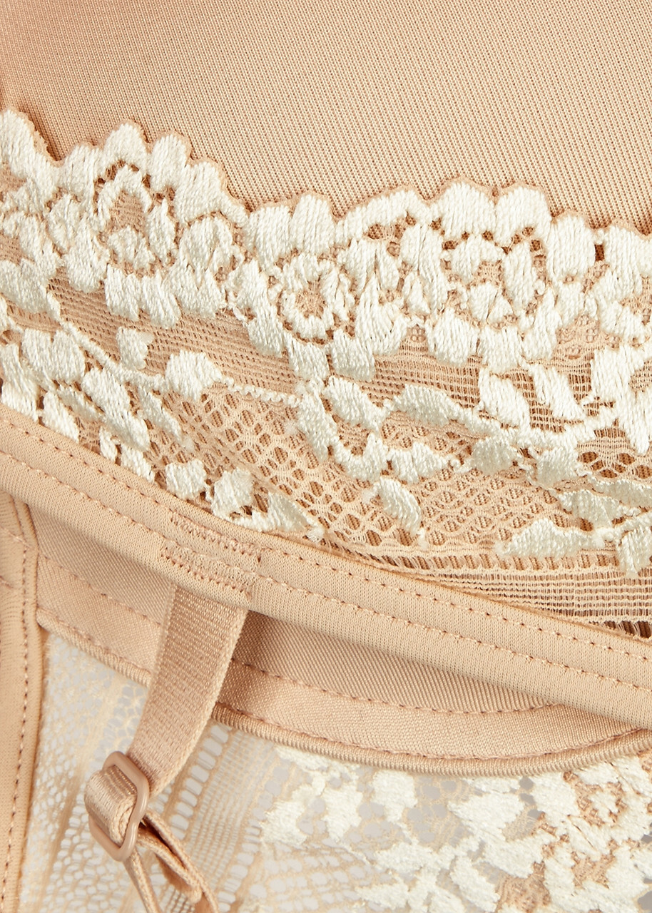 Wacoal Embrace Lace Plunge bra Nude Wacoal