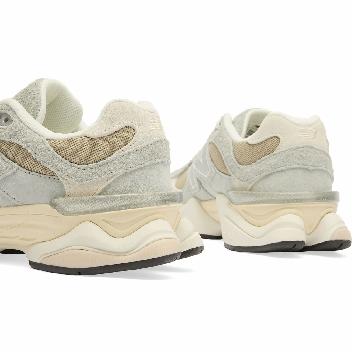 New Balance 9060 Sneaker in Lone Star Grey/Stoneware New Balance