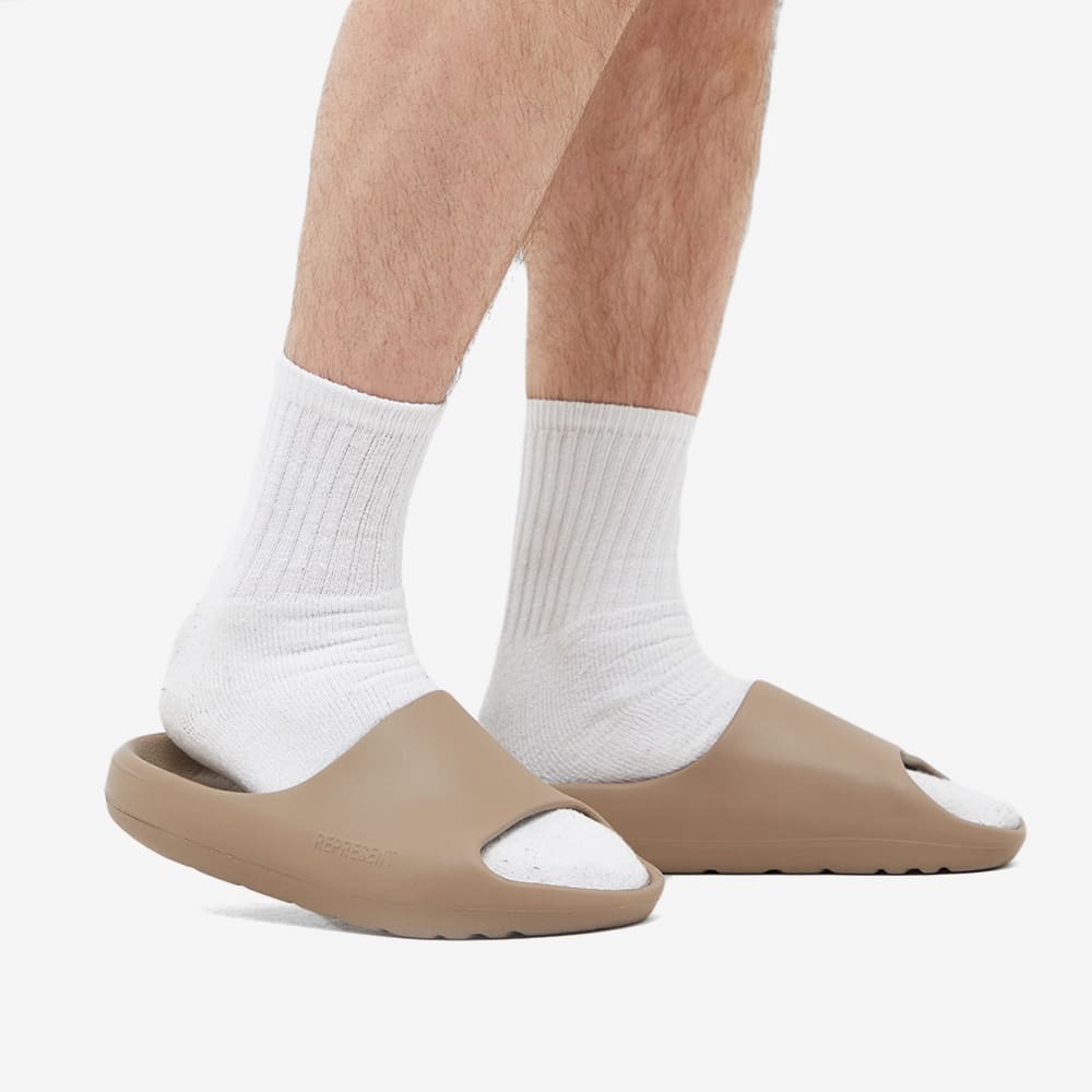 Represent Men's Slider in Mushroom Represent