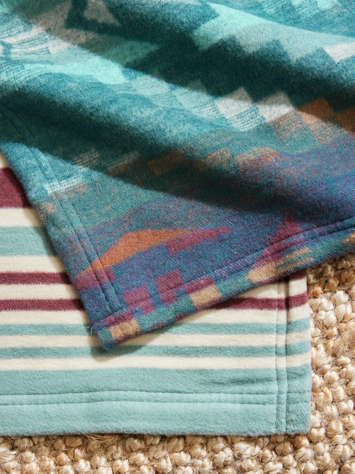 Pendleton - Set of Two Organic Cotton-Jacquard Blankets Pendleton