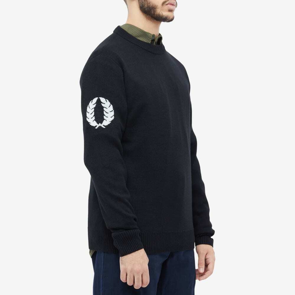 Fred Perry Authentic Men's Laurel Wreath Crew Knit in Black Fred Perry ...