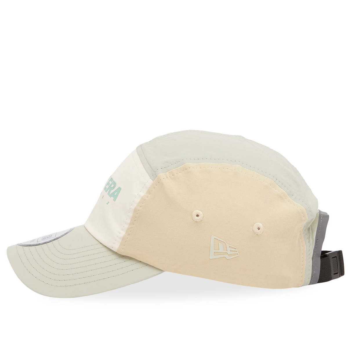 New Era Tech Runner Cap in Green New Era Cap