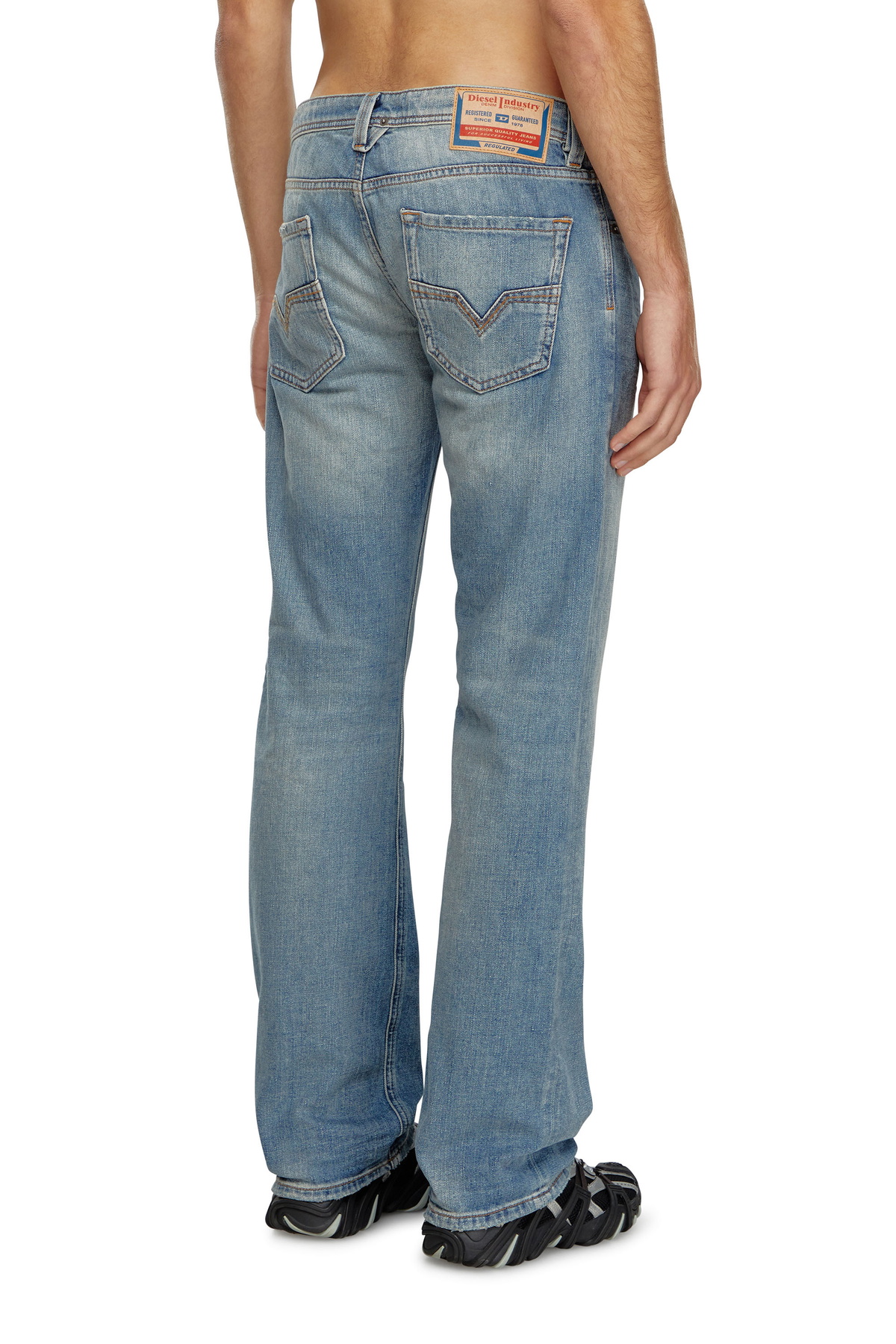 Diesel Regular Jeans - 1985 Larkee - Jeans Mens in Blue Diesel