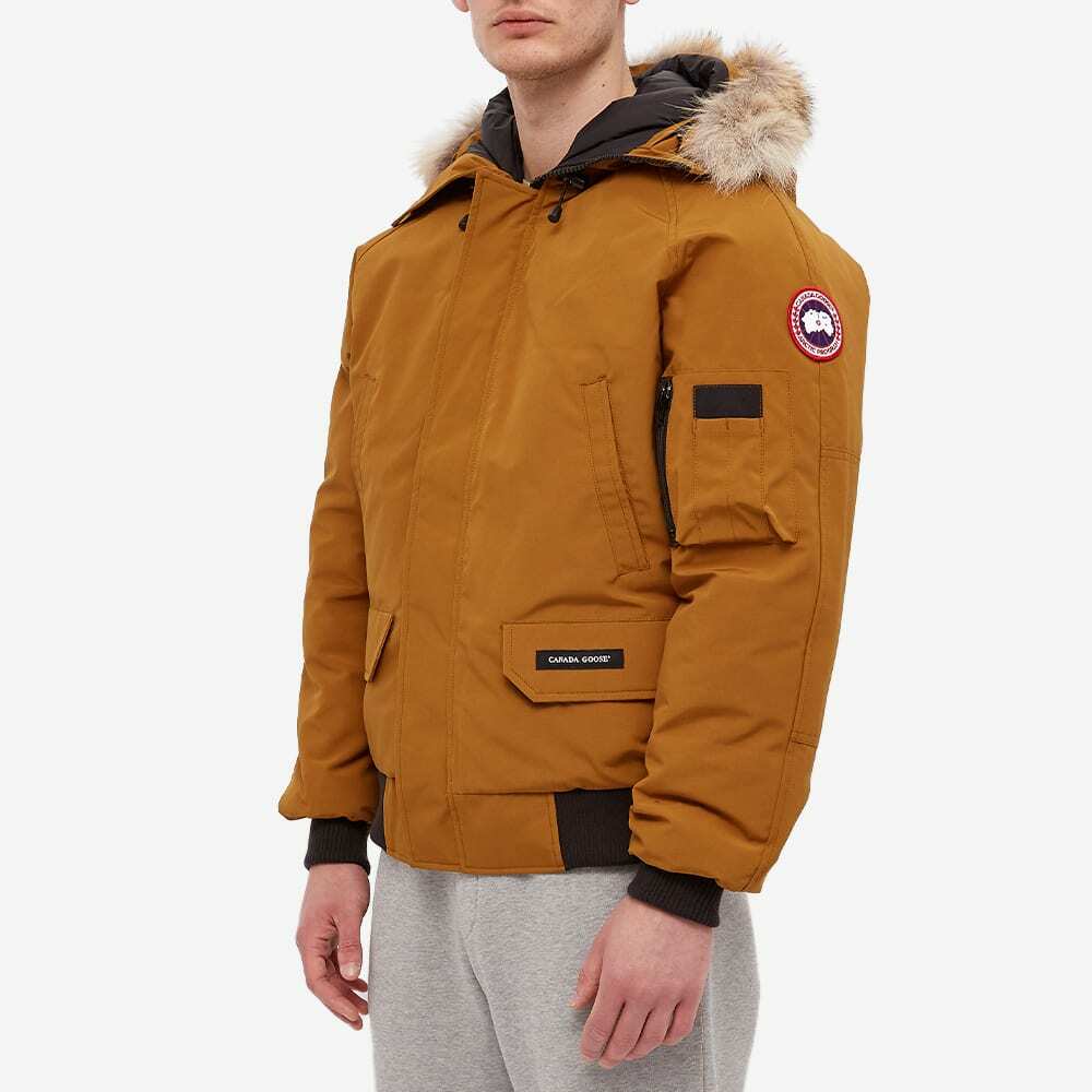 Canada Goose Men's Chilliwack Bomber Jacket in Klondike Gold Canada Goose