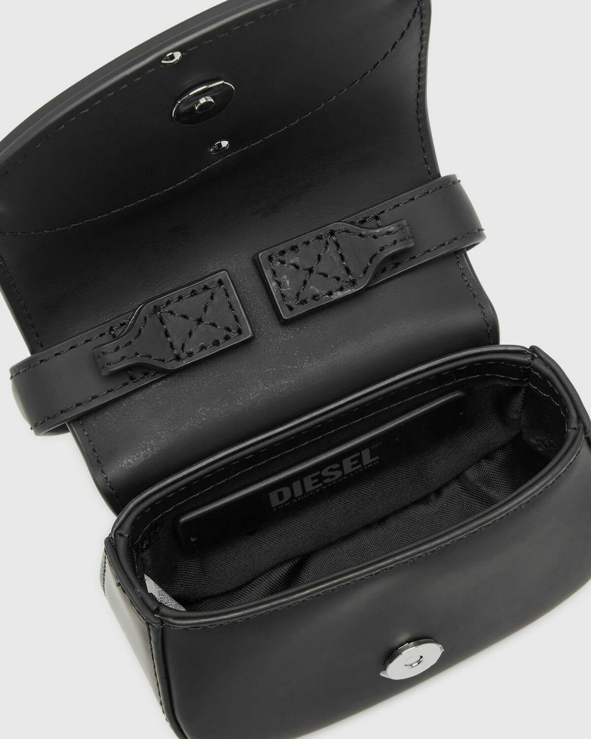Diesel 1 Dr 1 Dr Xs Cross Bodybag Black Handbags Diesel