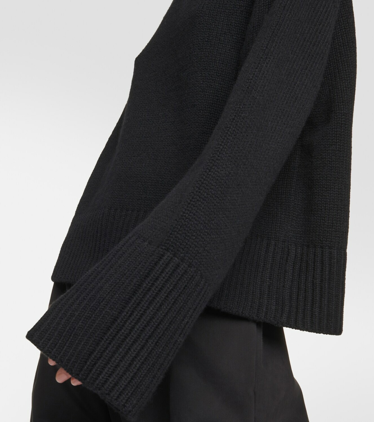 Lisa Yang Fleur cashmere turtleneck sweater Lisa Yang