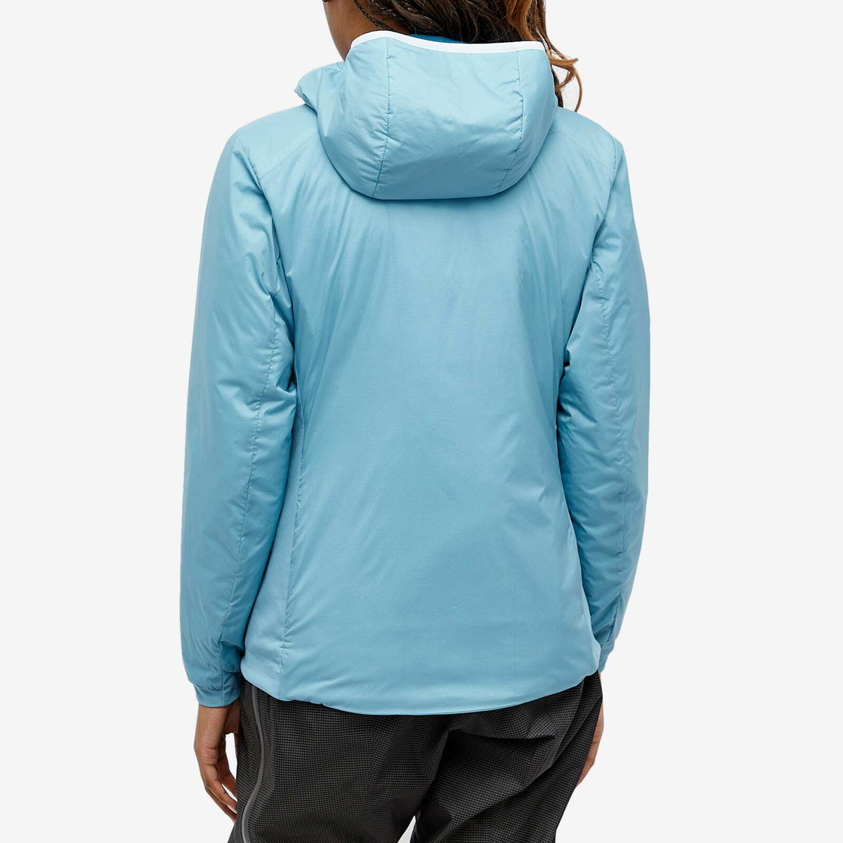 Arc'teryx Women's Atom Hoody Jacket in Solace Arc'teryx