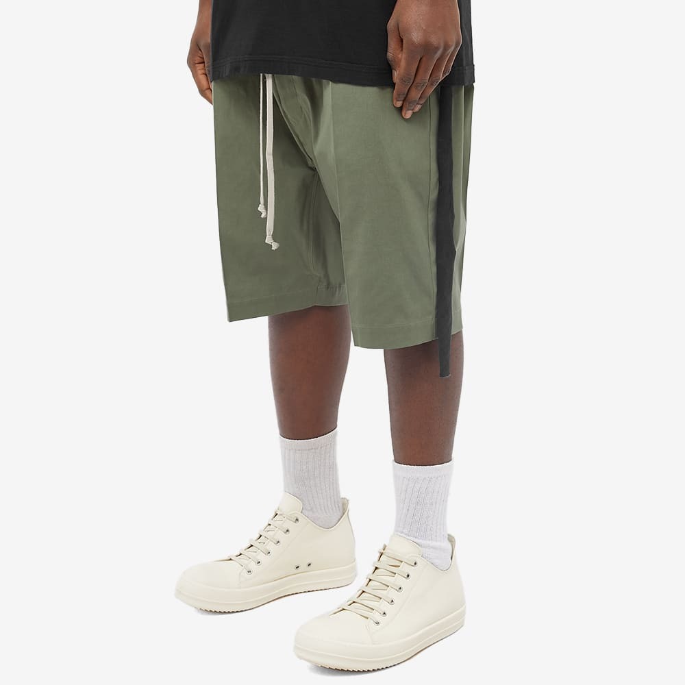 Rick Owens Men's Rick's Pod Short in Moss Rick Owens