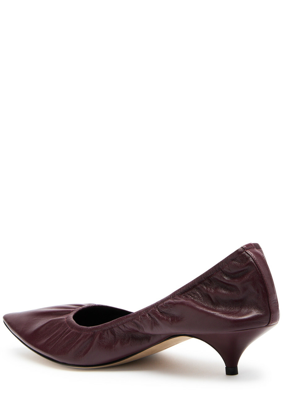 The Row Uxor 40 Leather Pumps The Row