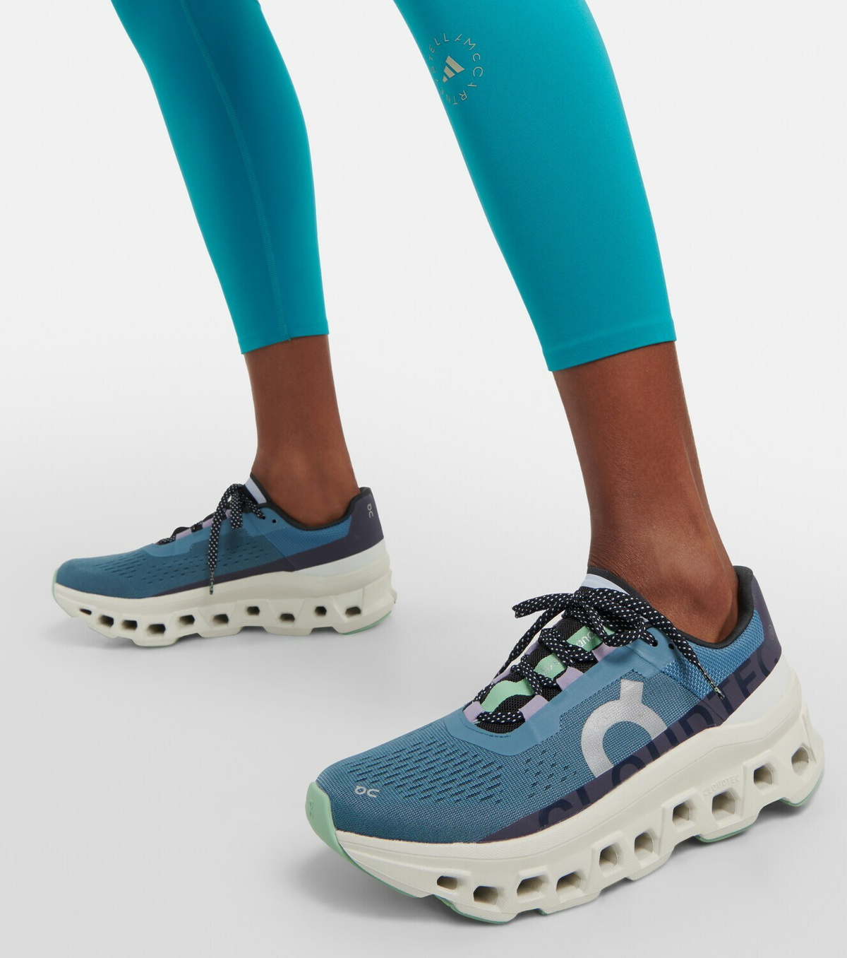 On Cloudmonster running shoes On