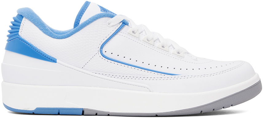 Nike Jordan White & Blue Air Jordan 2 Retro Low Sneakers Nike Jordan Brand