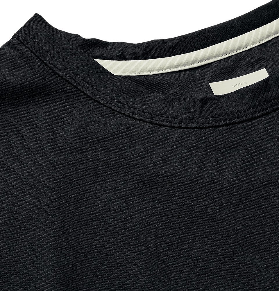 Tracksmith - Twilight Striped Stretch-Mesh T-Shirt - Black Tracksmith