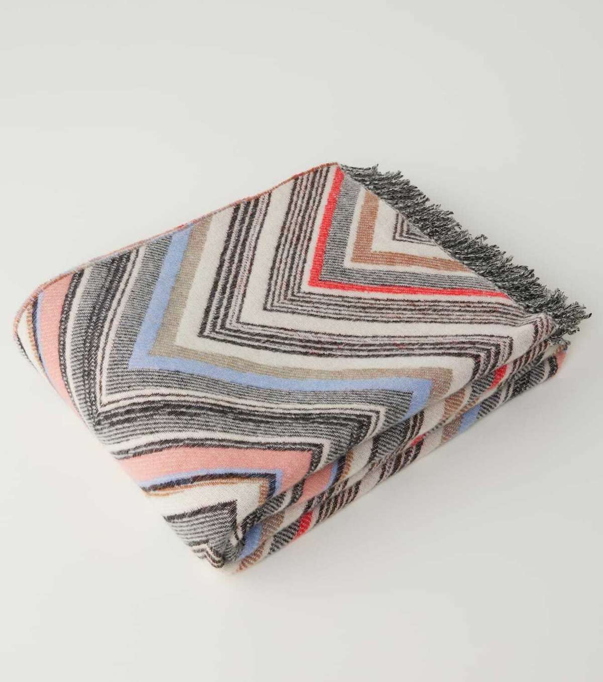 Missoni Chevron wool-blend throw Missoni