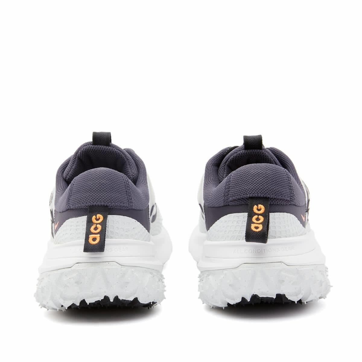 Nike Men's ACG Mountain Fly 2 Low Sneakers in Gridiron/Black Nike