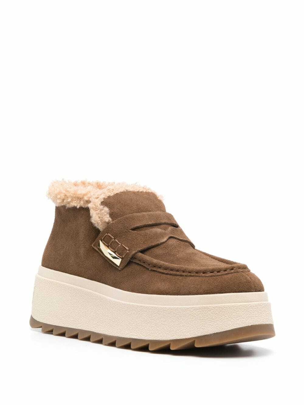 ASH - Magic Boots Ashley Williams