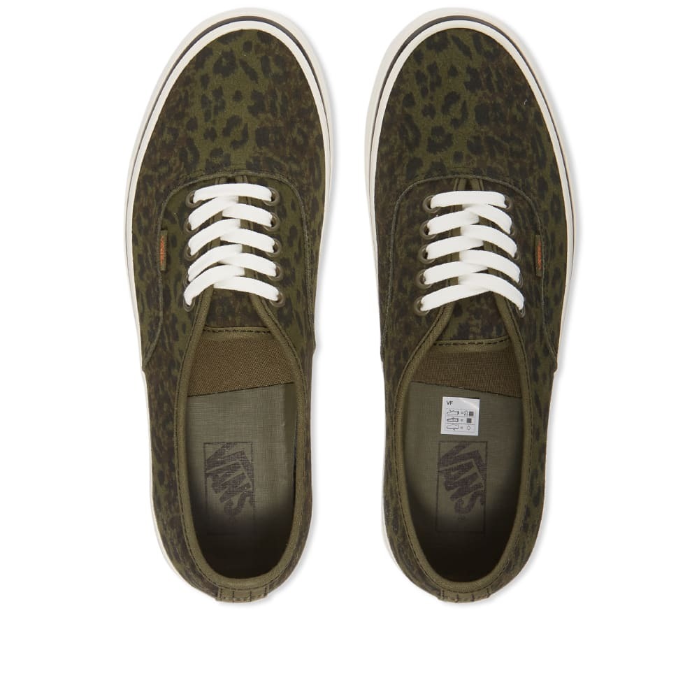 Vans UA Authentic 44 DX Sneakers in Leopard Camo/Grape Leaf Vans