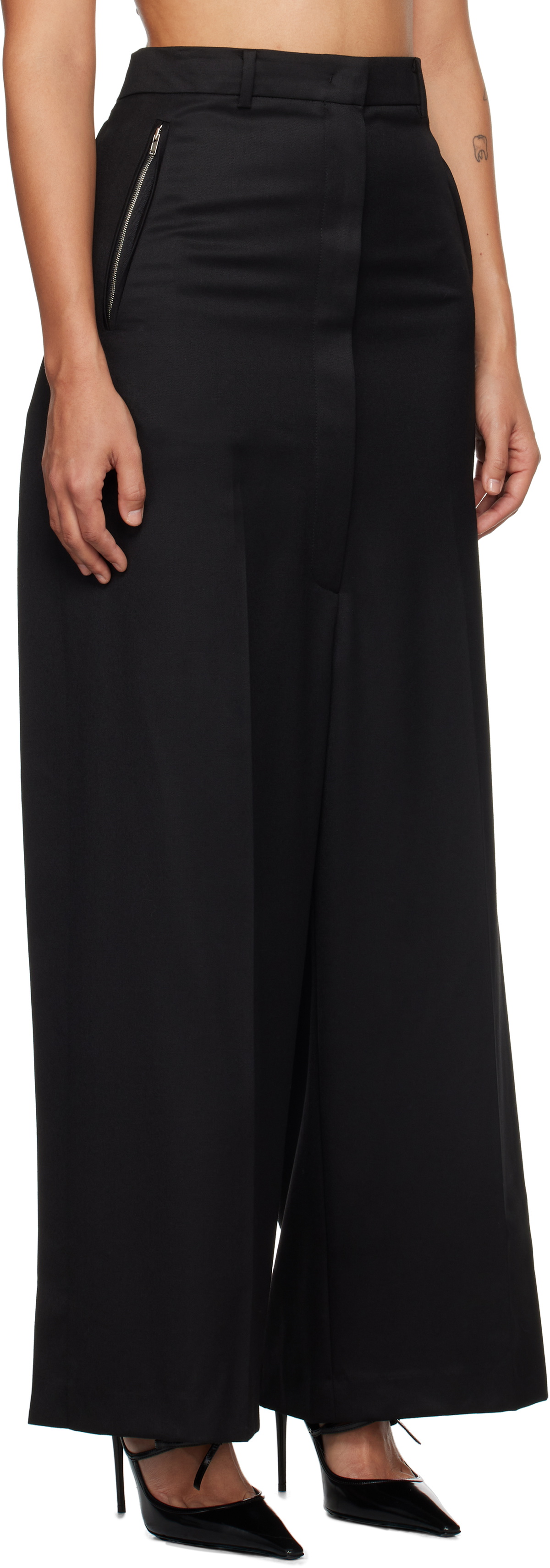 Pushbutton Black Side Folded Wide Trousers Pushbutton