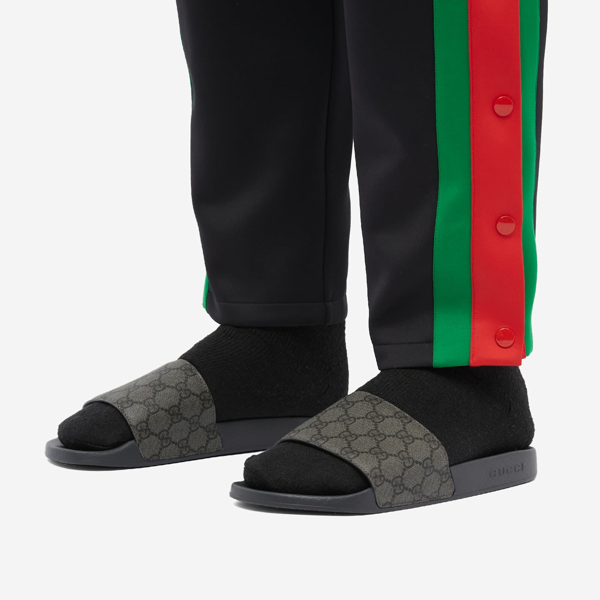 Gucci Men's Pursuit GG Supreme Slide in Grey Gucci