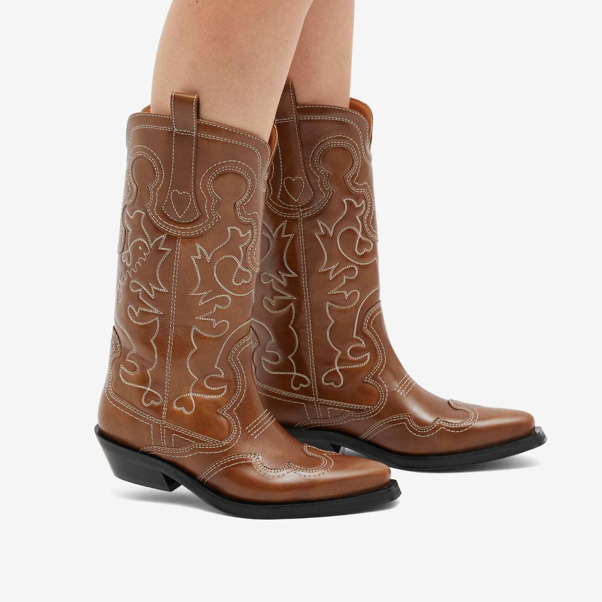 GANNI Women's Embroidered Western Boot in Tiger'S Eye GANNI